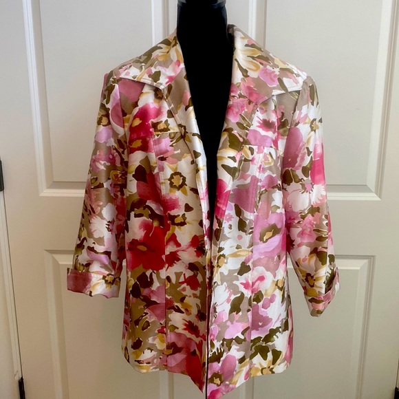 TanJay | Jackets & Coats | Tanjay Floral Collar Cuffed And Pocket Dress ...
